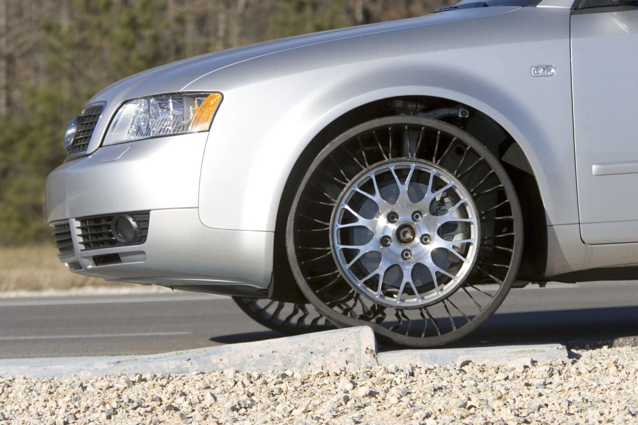 Michelin ya prueba su neumático sin aire - Autofacil