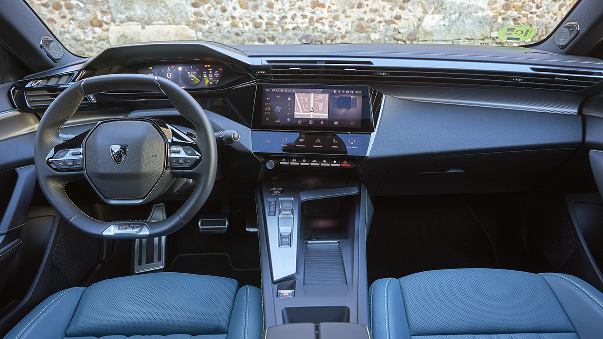 Peugeot 308 2022 Interior
