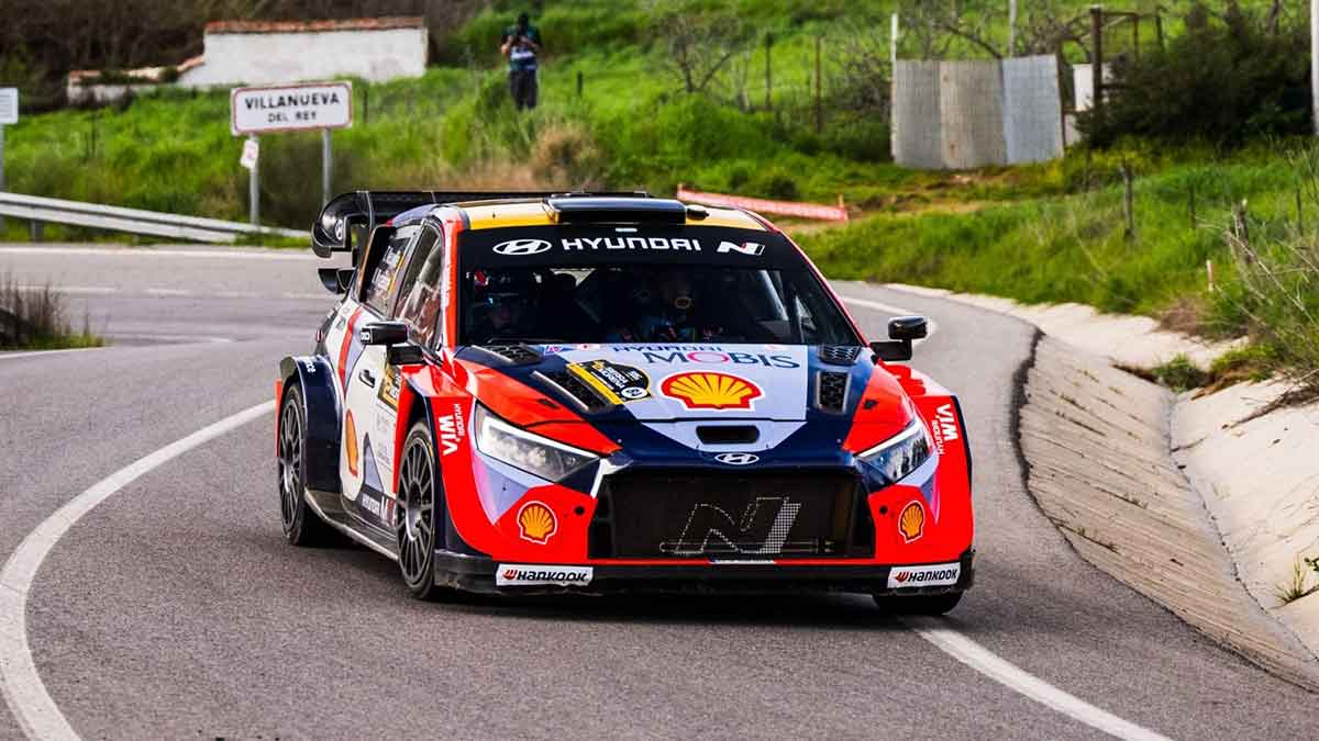 Rally Sierra Morena 2025: los españoles brillan en la primera prueba ...